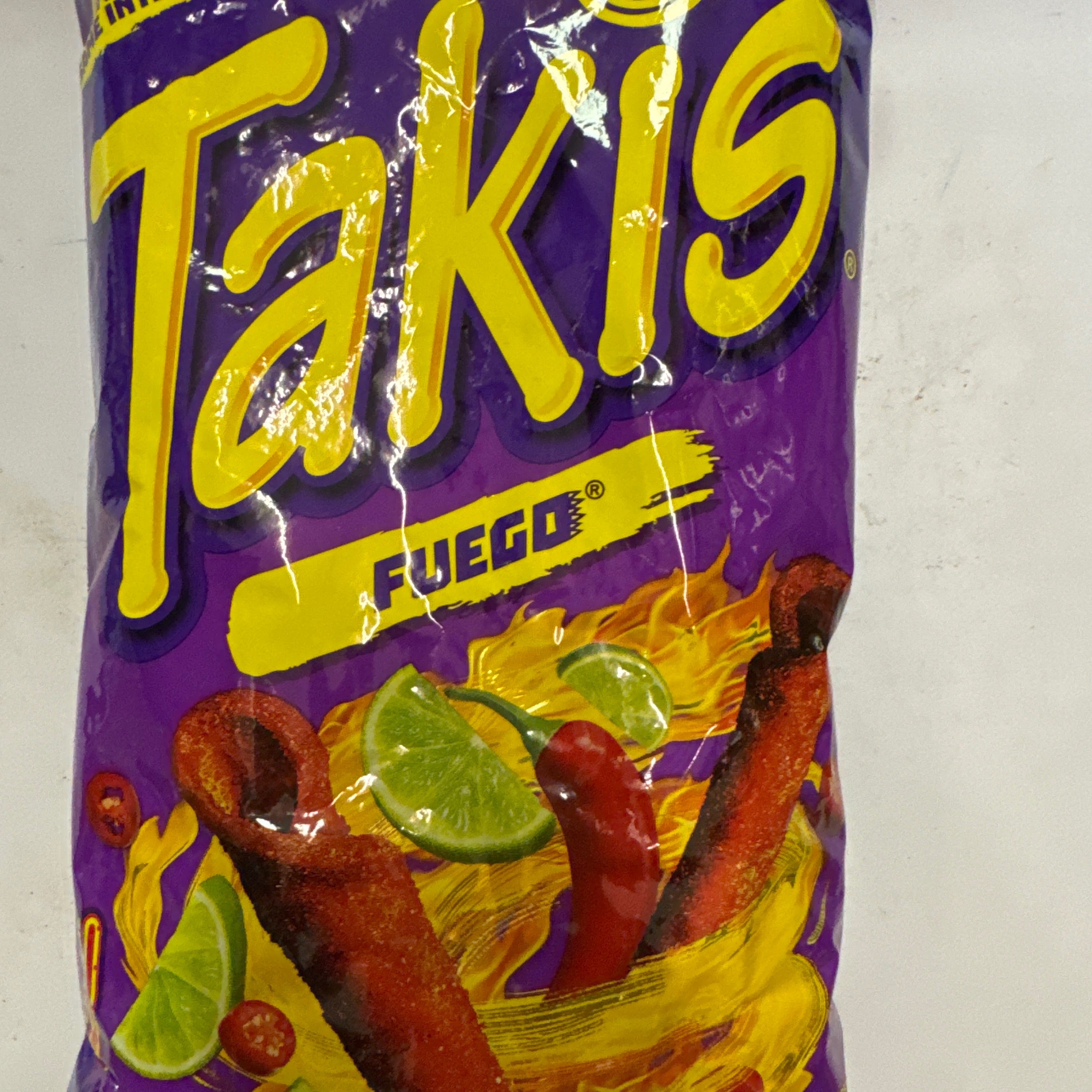 Bracel, Takis, Fuego Hot Chili Pepper & Lime Tortilla Chips, 9.9-Oz ...